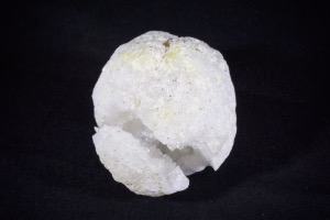 Quartz Small Geode from Morocco (No.344)